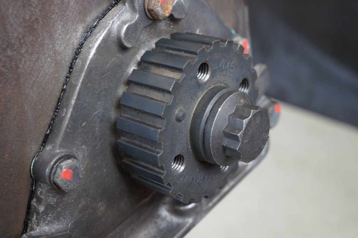 crankshaft wheel + crankshaft screw G60